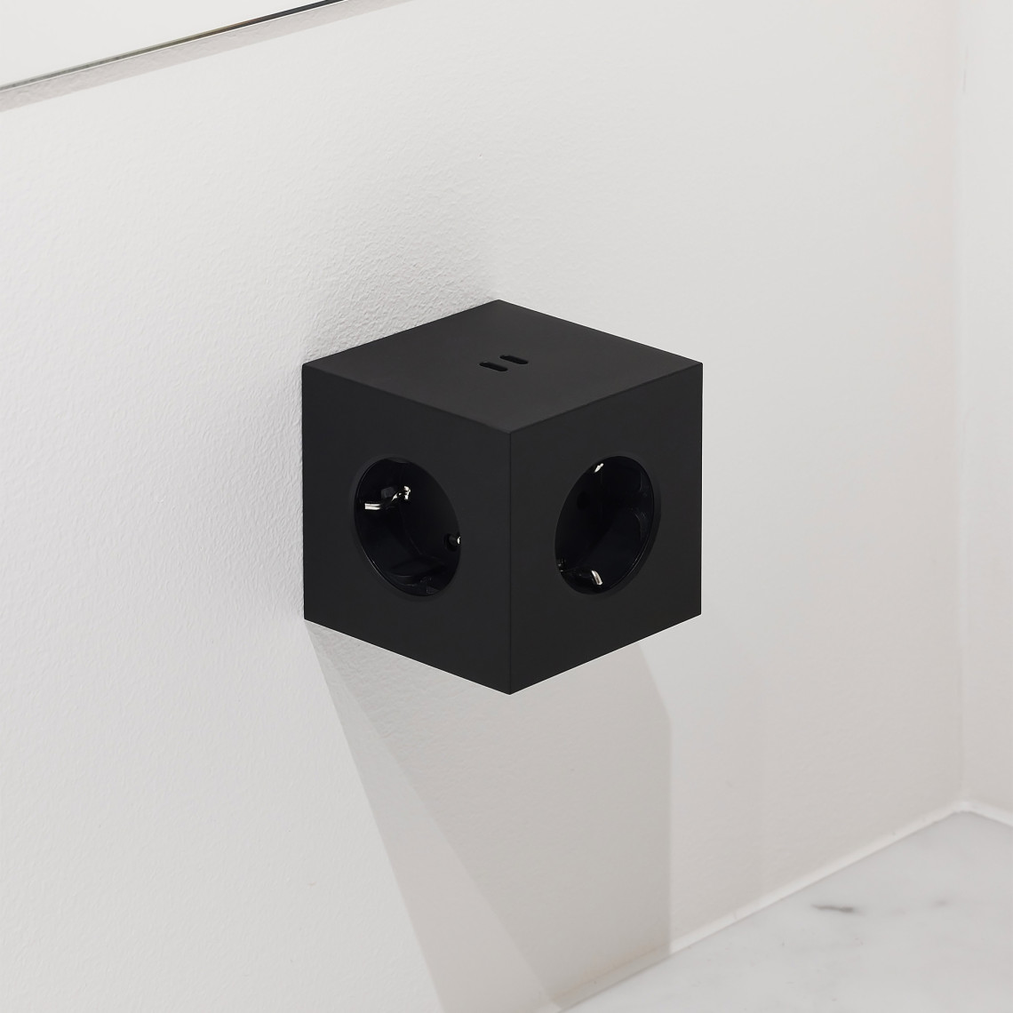Mehrfachsteckdose Square 2 – 3 Steckdosen, 2 USB-C