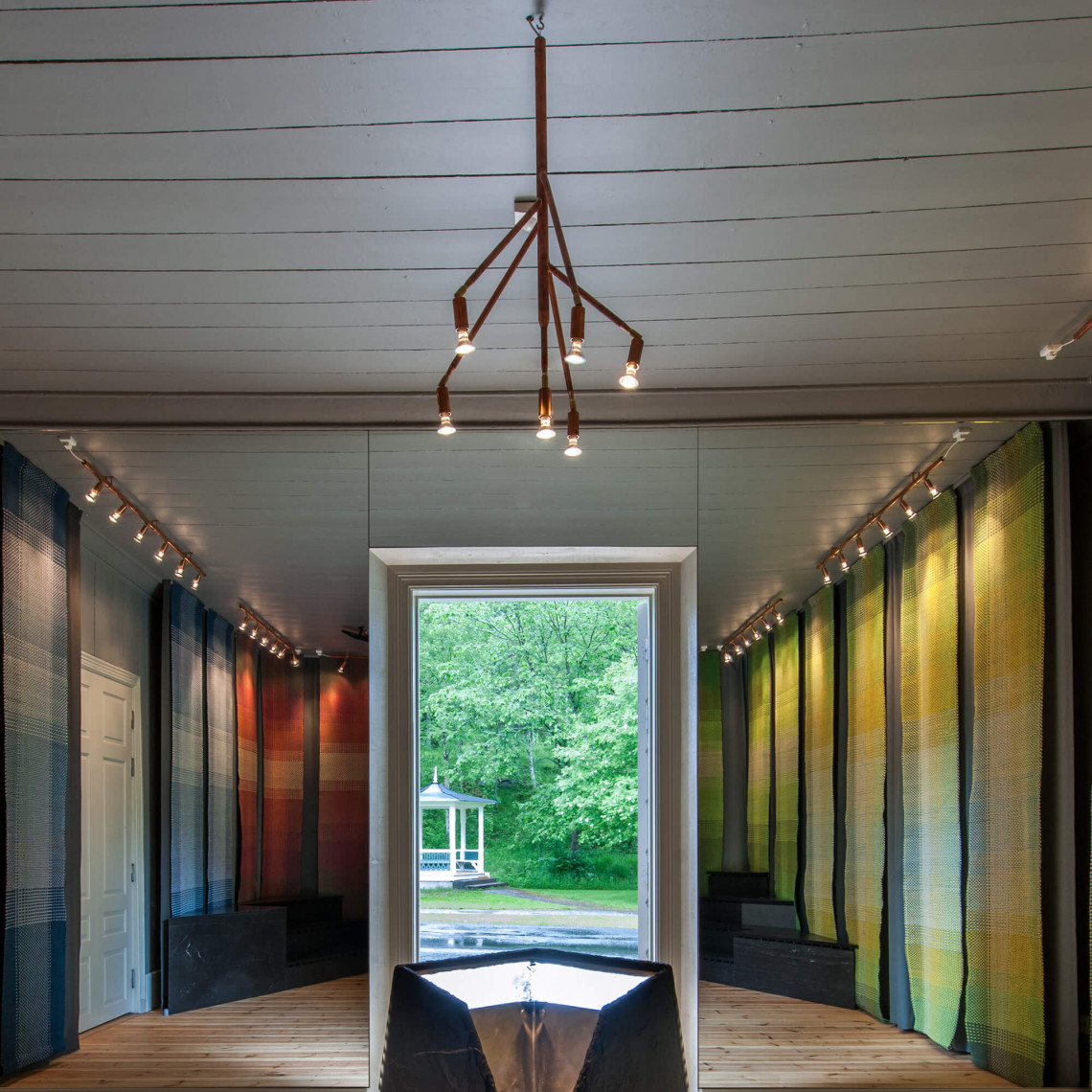 Taklampa Kvist - 6 armar, Vit struktur | DPJ