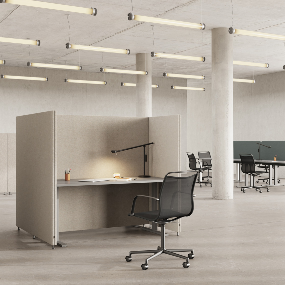 Lattiaseinäke Soneo 30, mukana jalat | DPJ Workspace